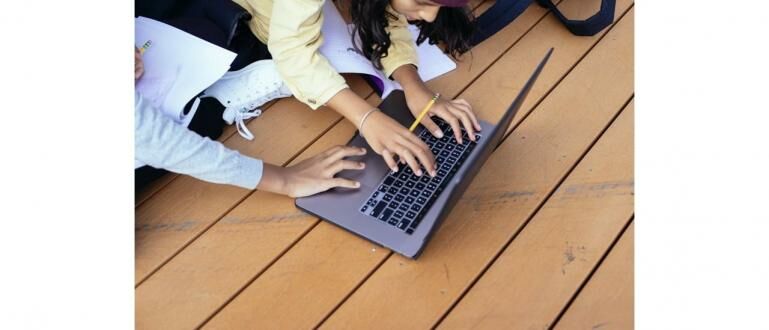 6 Platform E-Learning Terbaik untuk Belajar Online di Tahun 2024 ...